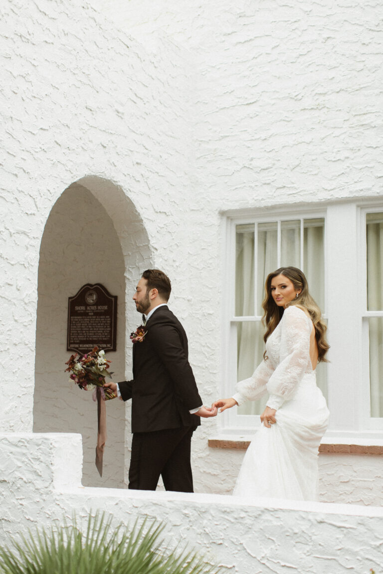 Jenna & Scott | Coastal Elegance: A Chic and Sophisticated Wedding at ...